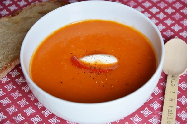 Soupe poivron rouge gingembre, velouté gourmand et savoureux